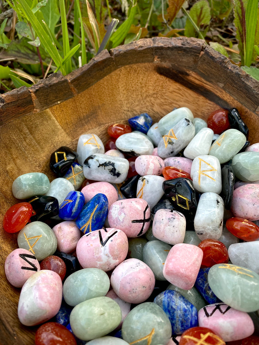 Single Rune Divination Pull – Alchemy & Aura