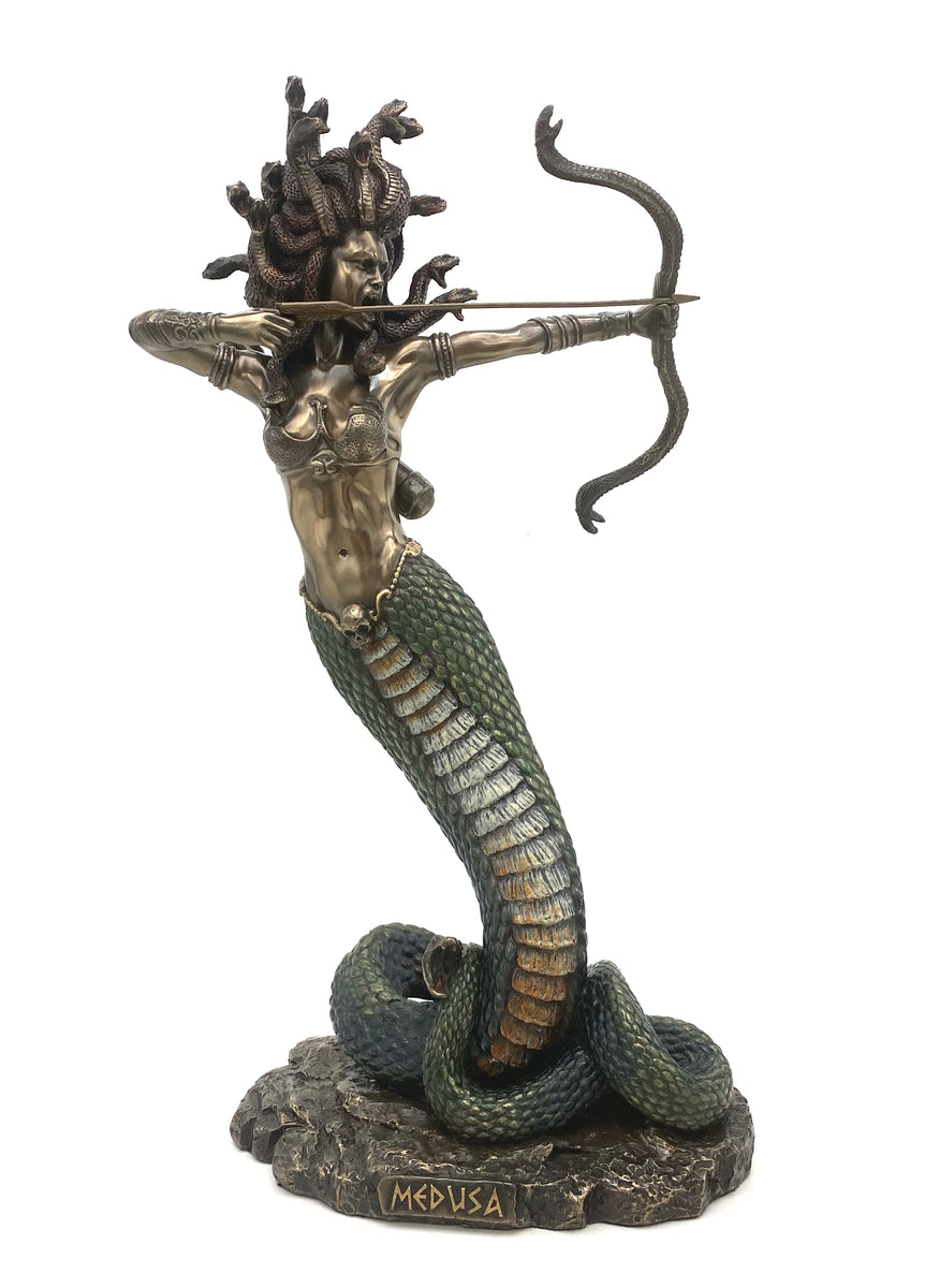 Medusa Shooting Arrow – Alchemy & Aura